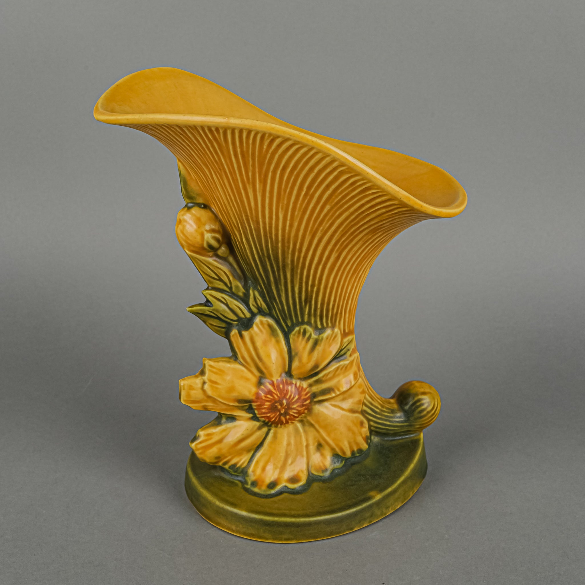 ROSEVILLE Peony Conucopia 171-8" - Around The Block